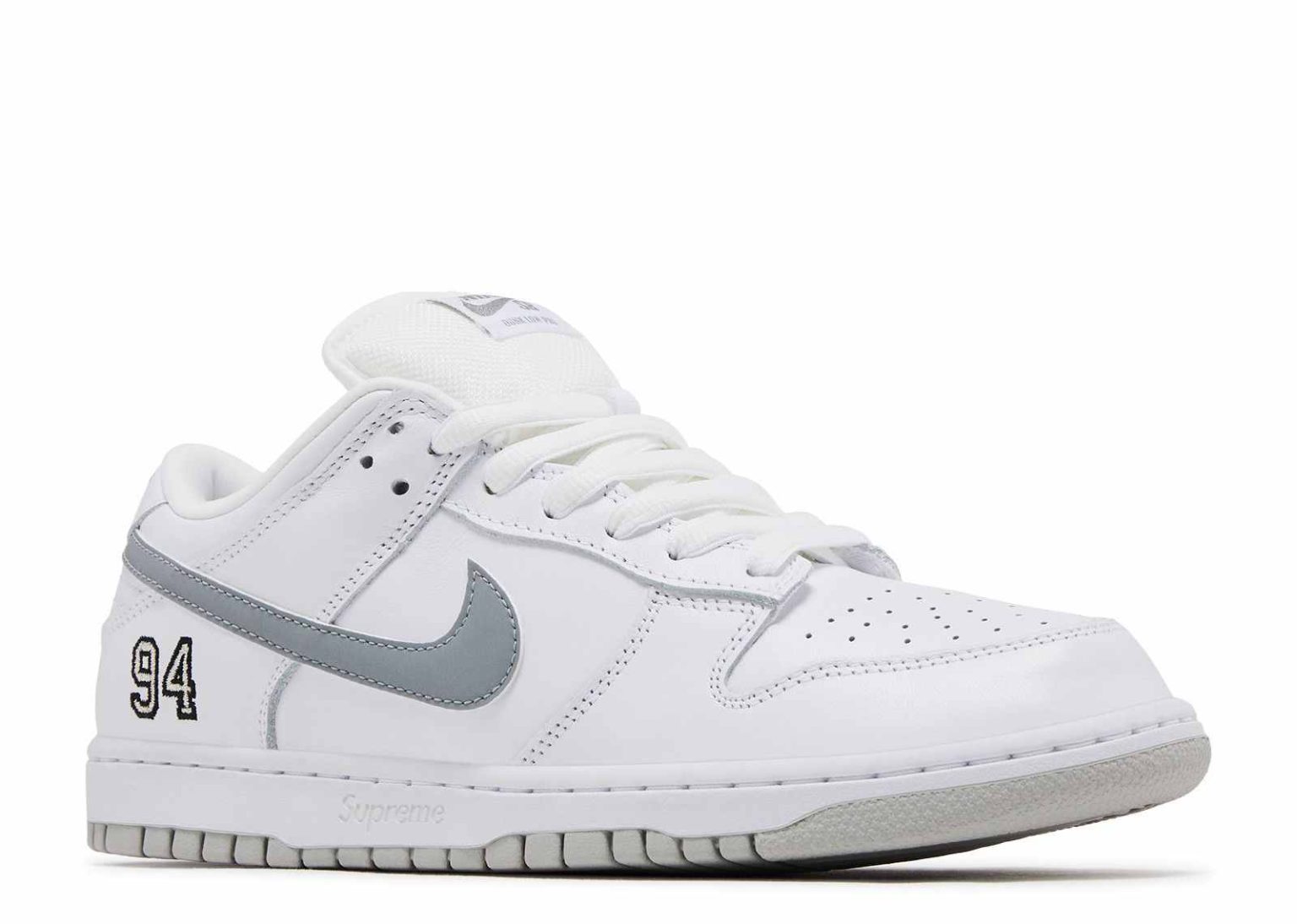 Nike SB Dunk Low Supreme 94 White Metallic Silver | HQ8487-100 | sutore